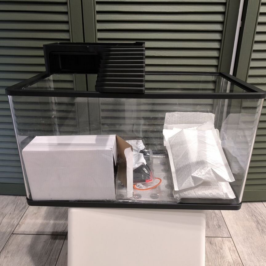 Аквариум 30л новый 26*26*48см полный комплект