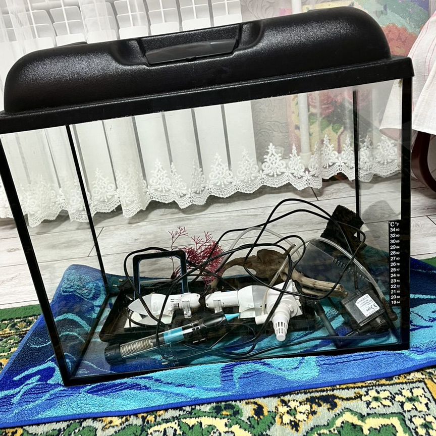 Продам аквариум 50литров