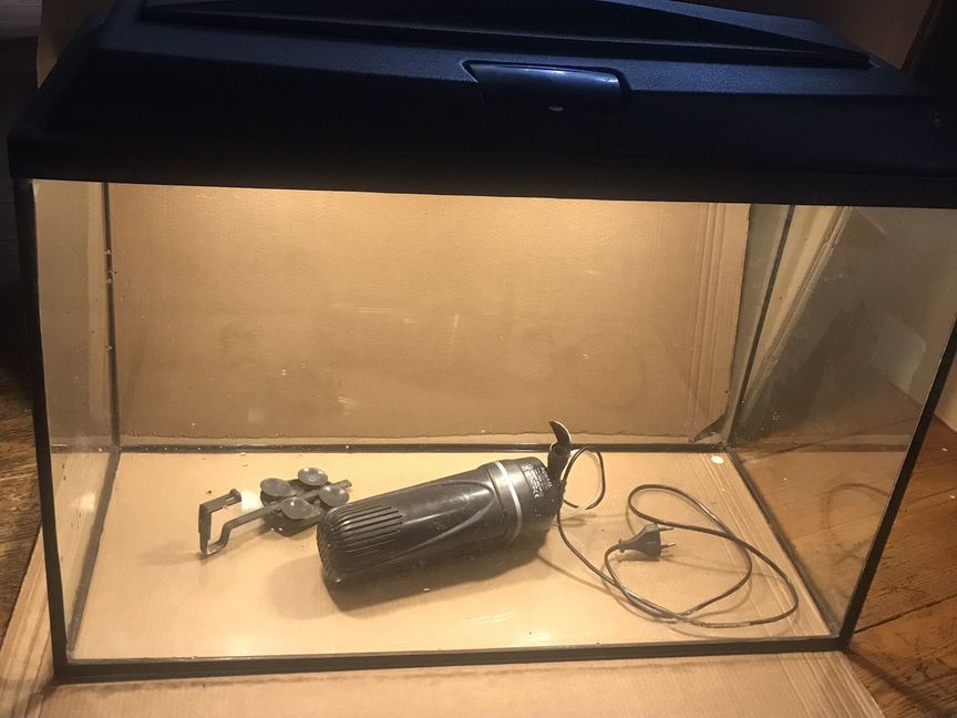 Аквариум 120 литров с крышкой-подсветкой и помпой