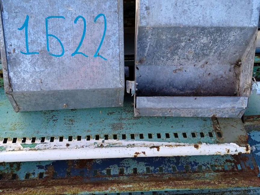 Кормушки для кроликов