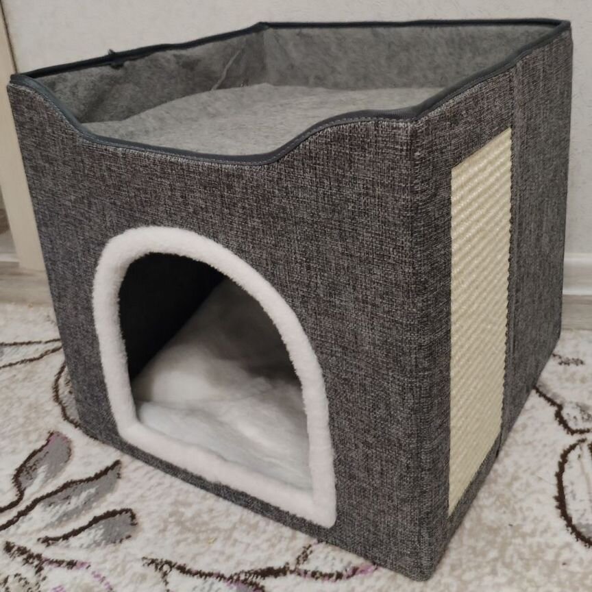 Домик для кошки с когтеточкой бу