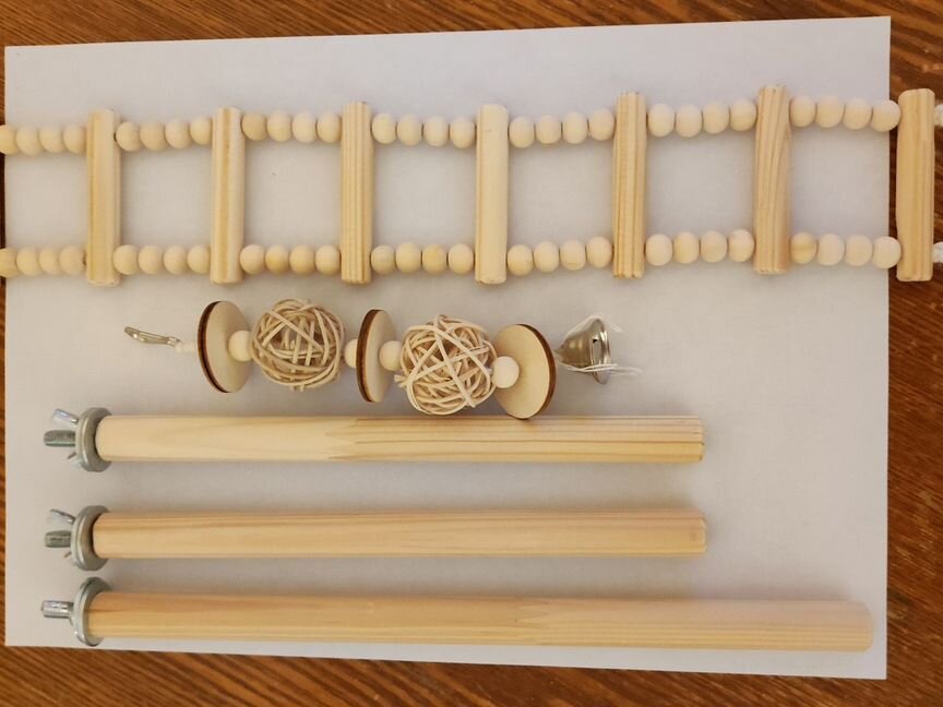 Набор для попугаев в клетку