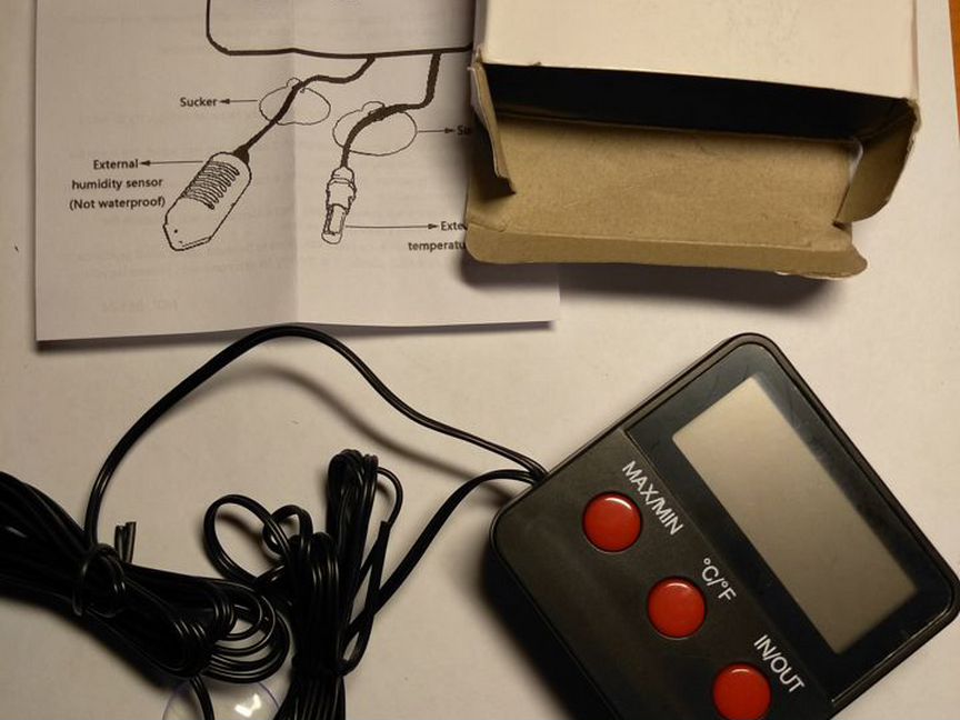 Термометр-гигрометр