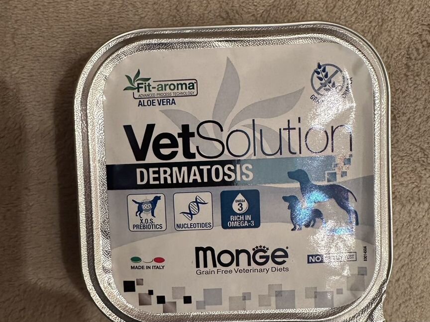 Корм влажный для собак Monge dermatosis