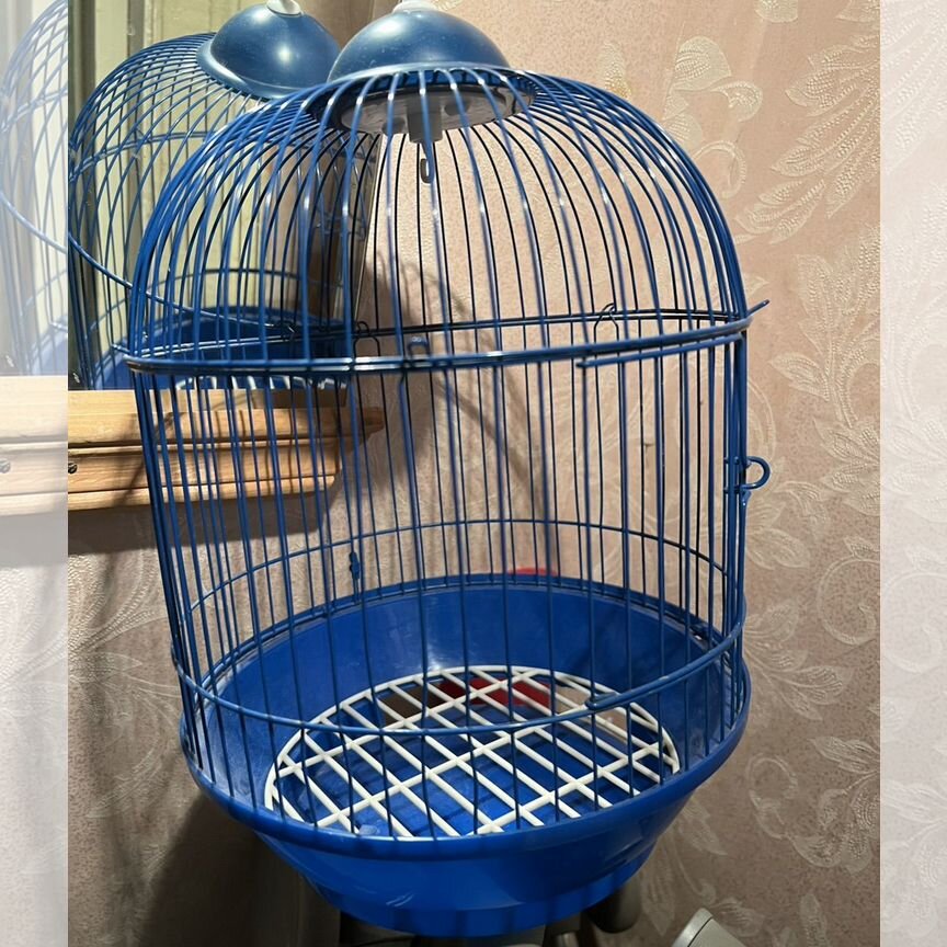 Клетка для птицы небольшая