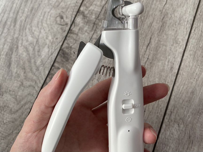 Когтерезка для собак для кошек с подсветкой