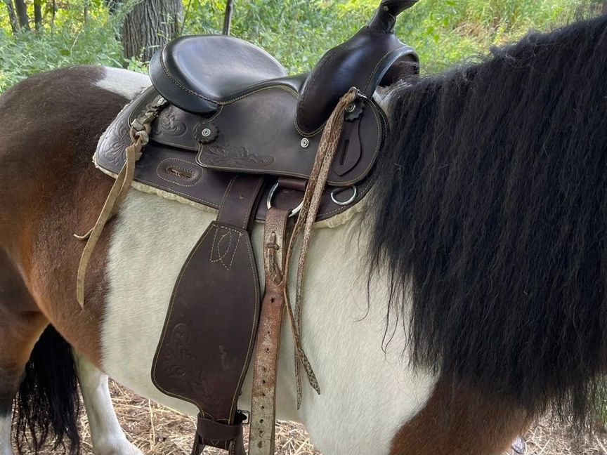 Седло на pony