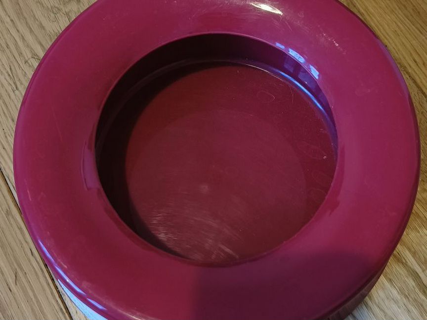 Миска непроливайка для животных