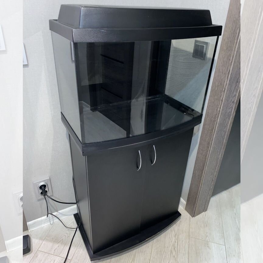 Аквариум с тумбой 60 литров