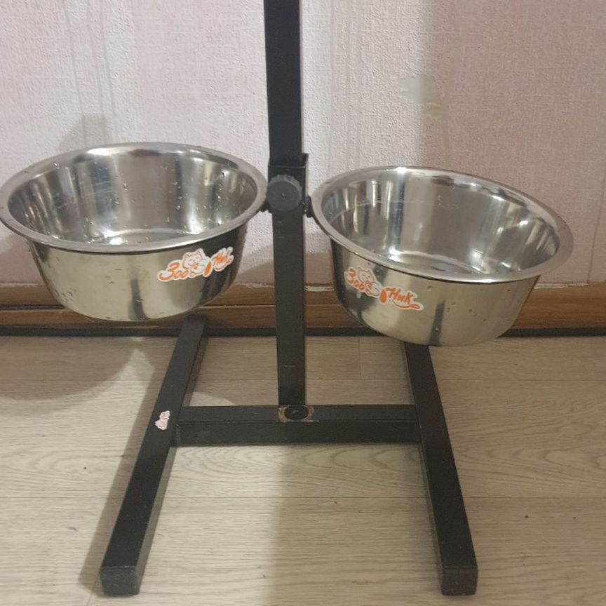 Кормушка металл для собак, 2 миски по 1,5 л