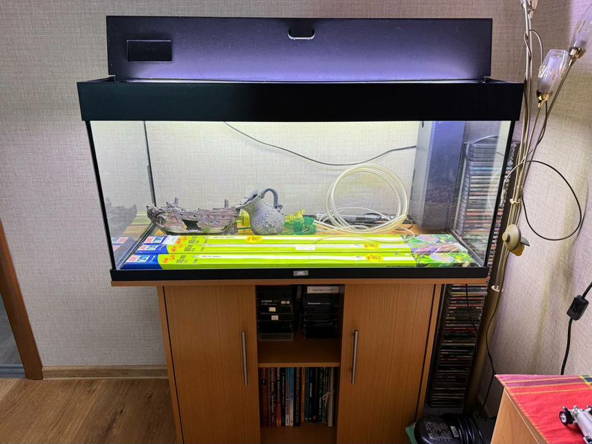 Аквариум с тумбой juwel rio 180 бу