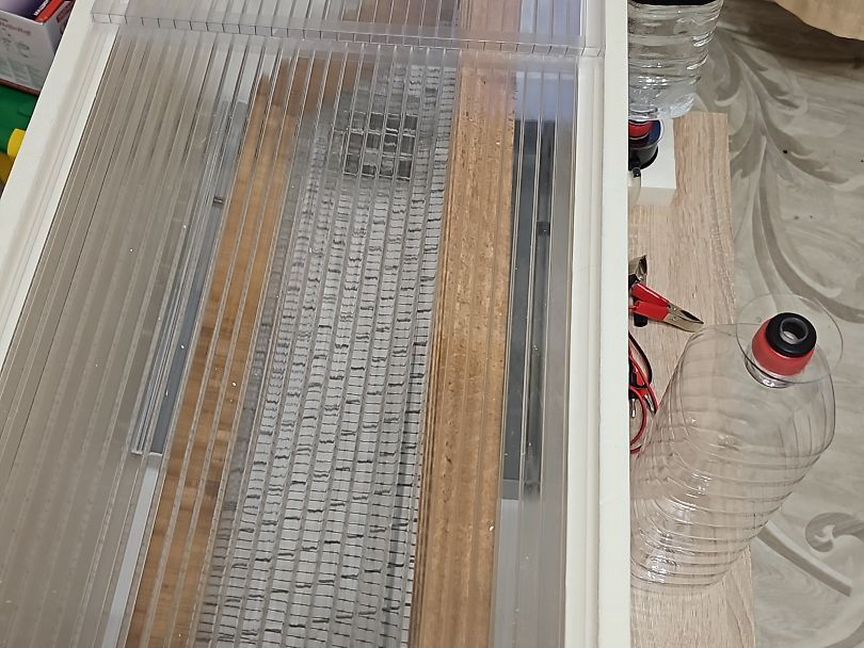 Инкубатор для яиц автоматический