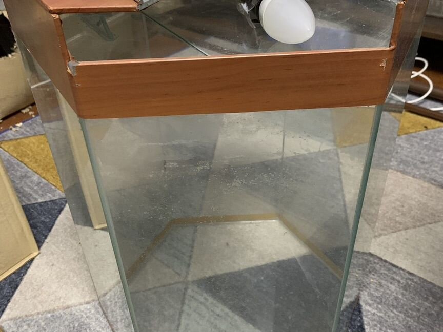 Аквариум шестигранный