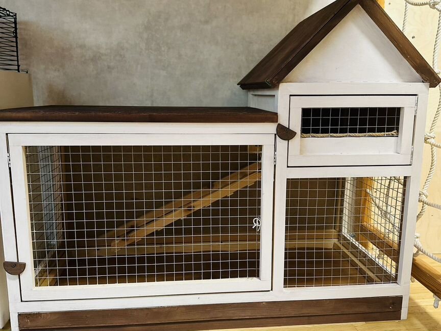 Клетка интерьерная домик тумба