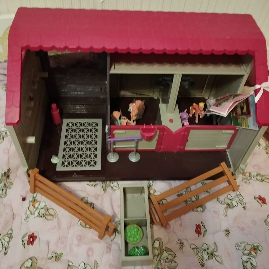 Ферма для животных с мойкой