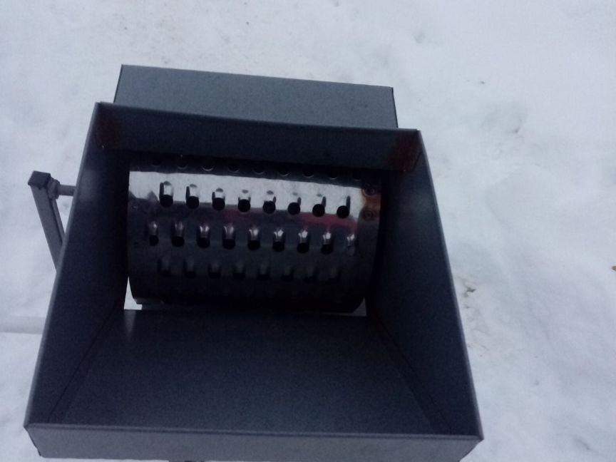 Кормоизмельчитель ручной