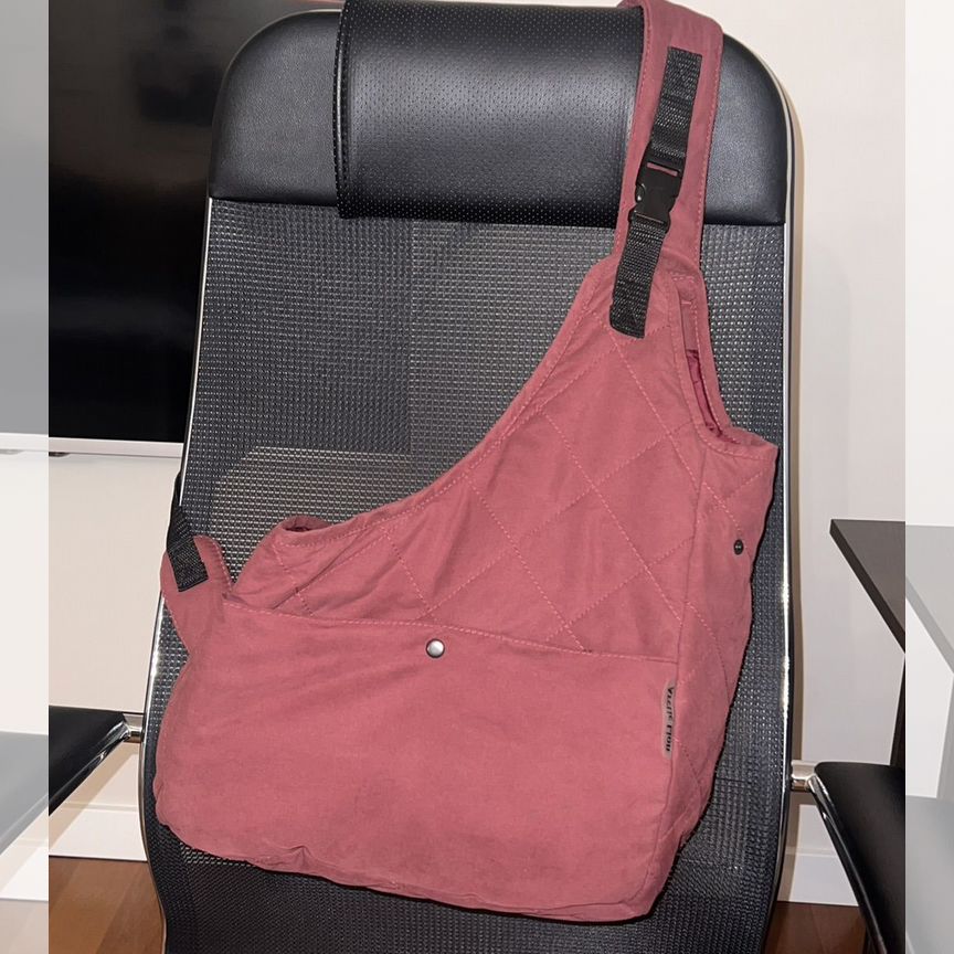 Переноска-слинг Arctic Lion для собак