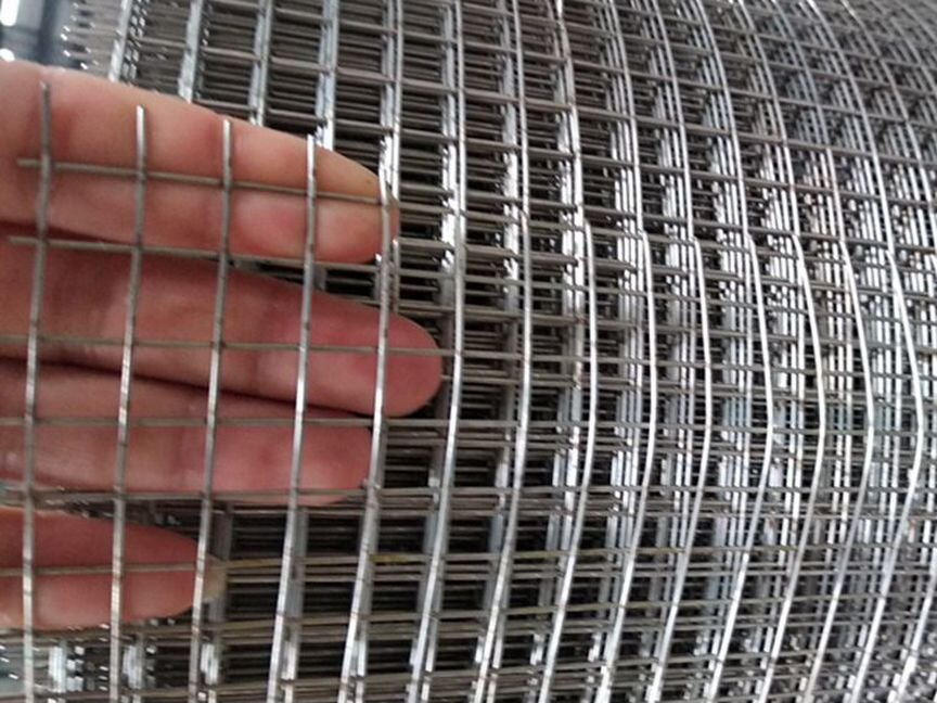 Сетка сварная оцинкованная для клеток (1х15м)