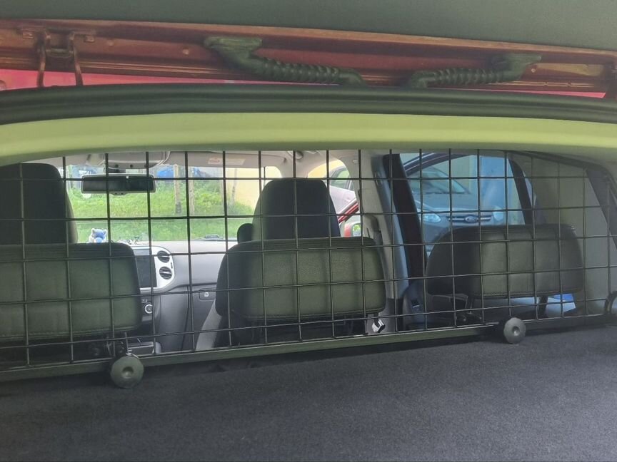 Решетка для перевозки собак