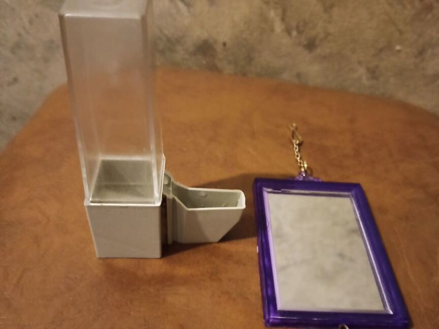 Принадлежности для мелких птиц