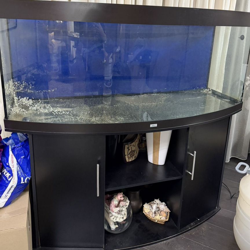 Отдам аквариум