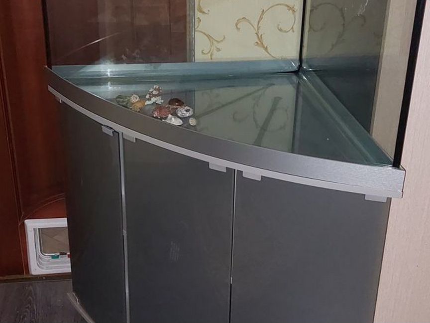 Аквариум с тумбой новый