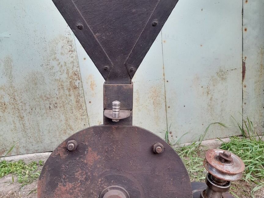 Крупорушка зернодробилка