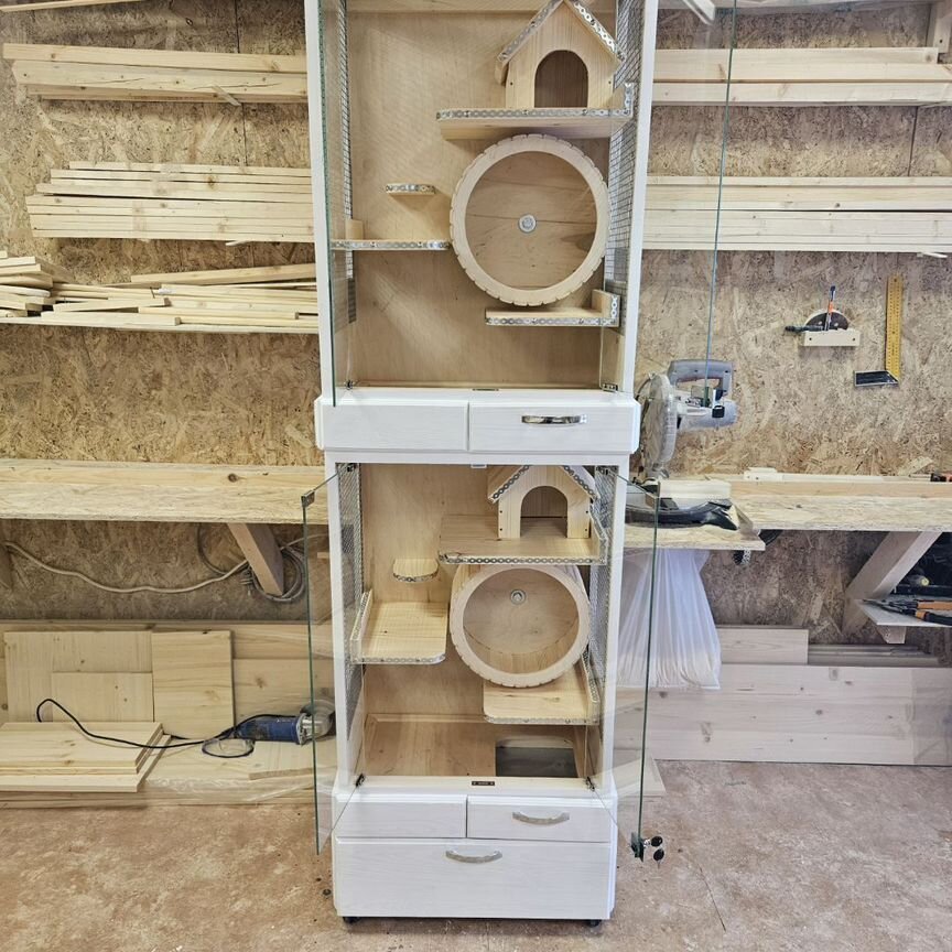 Витрина для шиншилл