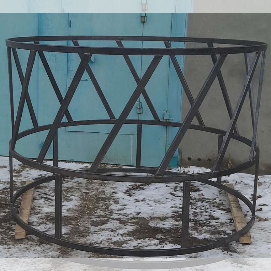 Кормушка для коров