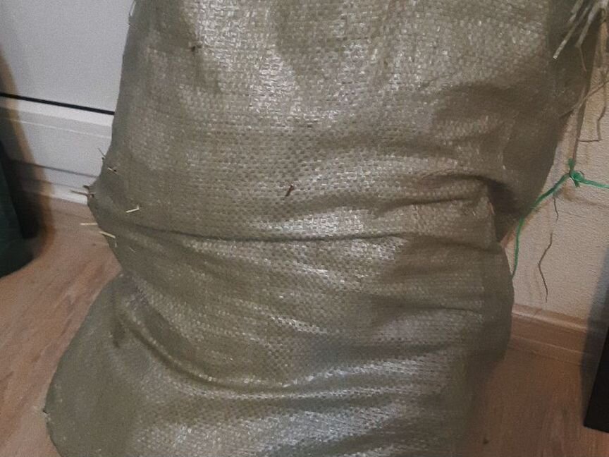 Сено 1кг / лакомство little one горох и морковь