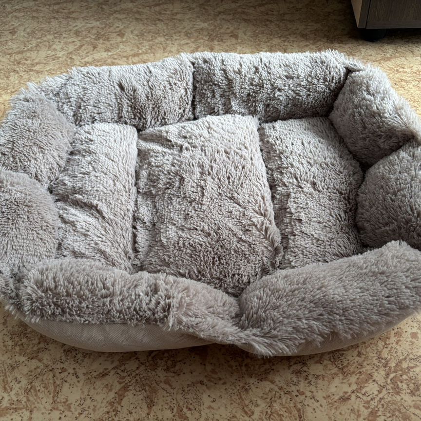 Лежанка для питомца