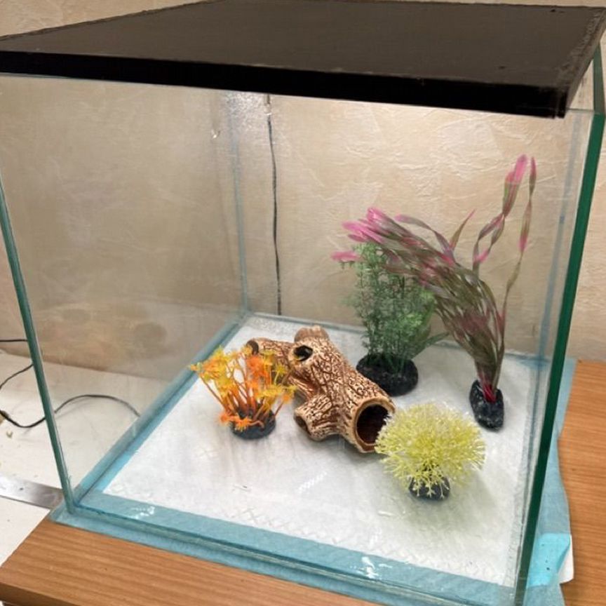 Аквариум 35 литров с крышкой и освещением