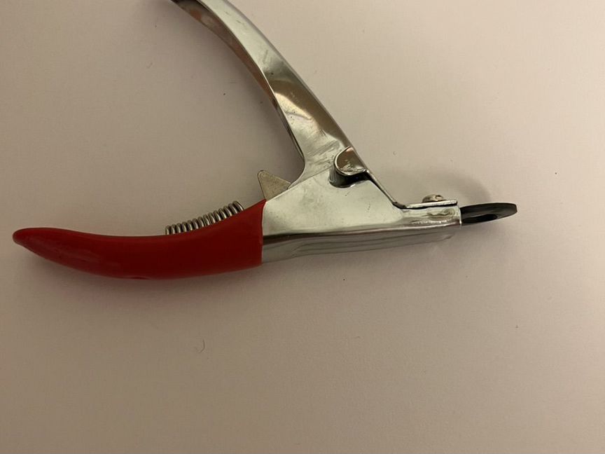 Когтерезка для собак