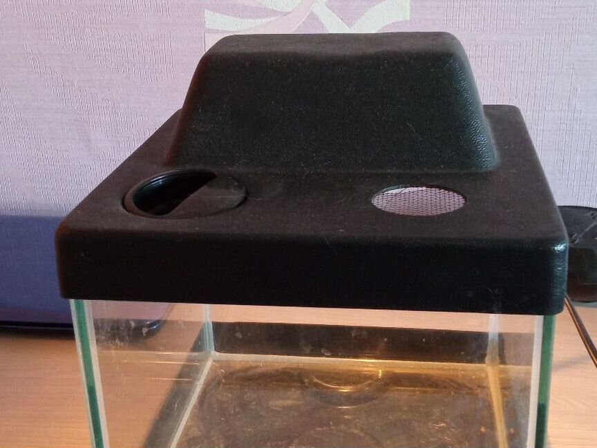 Аквариум с подсветкой