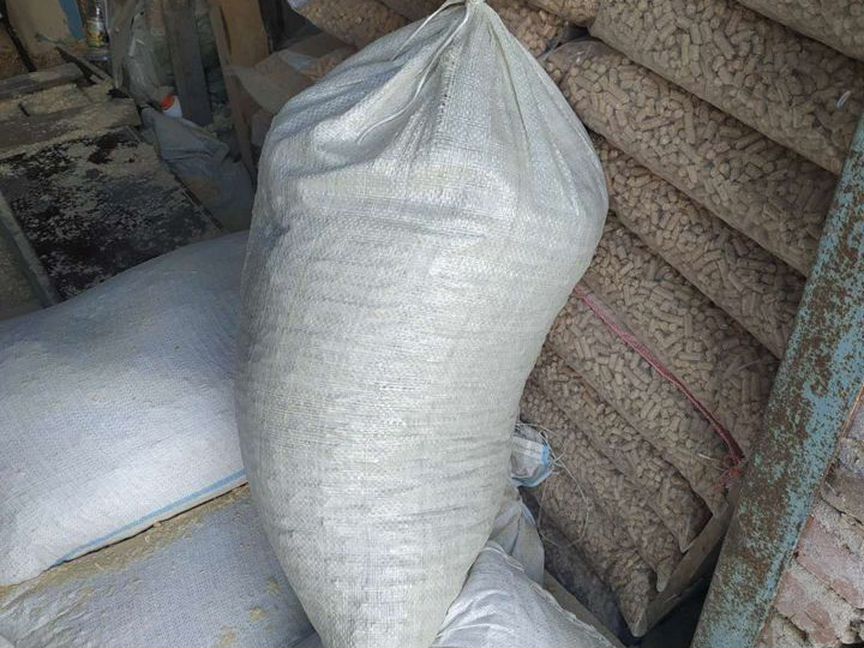 Наполнитель 10/30кг светлый от производителя 8мм