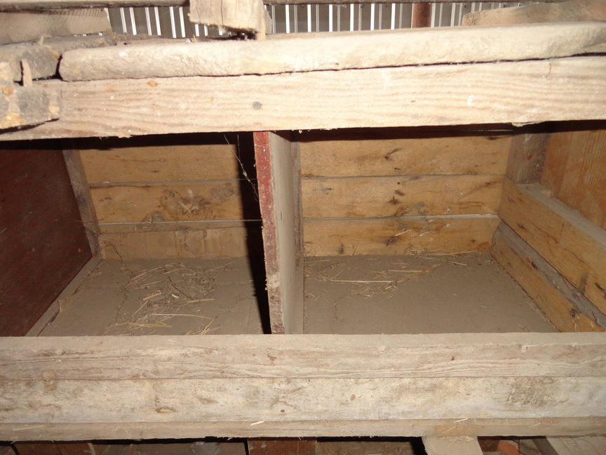 Клетки домики гнёзда для птиц деревянные