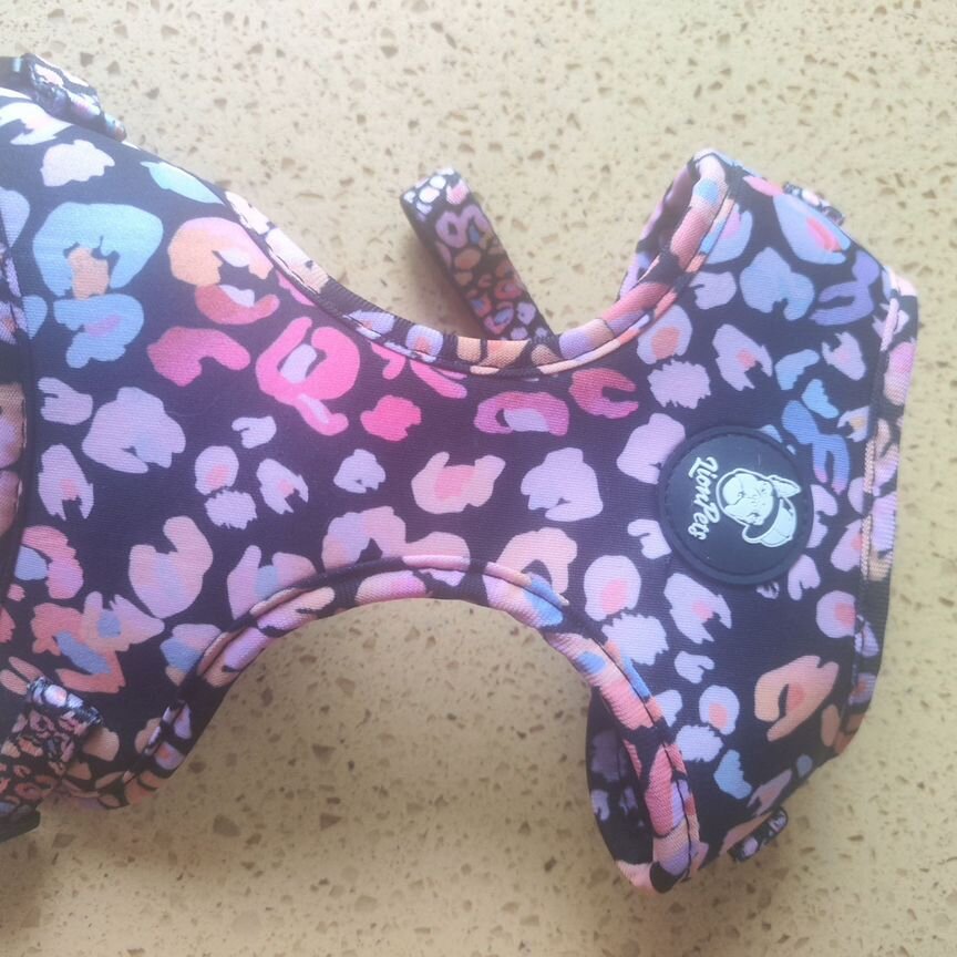 Шлейка и кофта для собаки