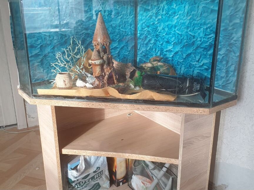 Украшения для аквариума