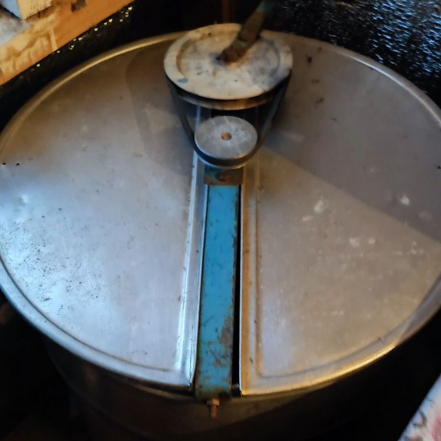 Медогонка 3 х рамочная