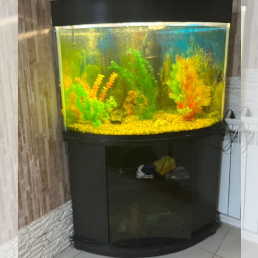 Аквариум с тумбой