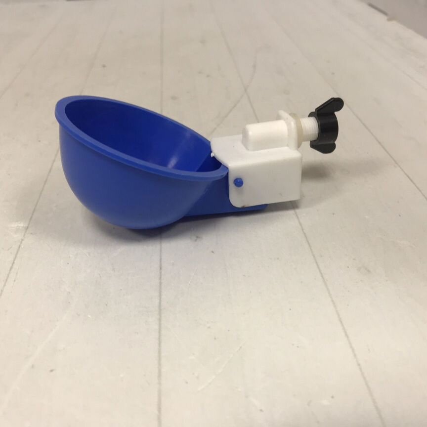 Поилка для птицы. 1шт(116смм)