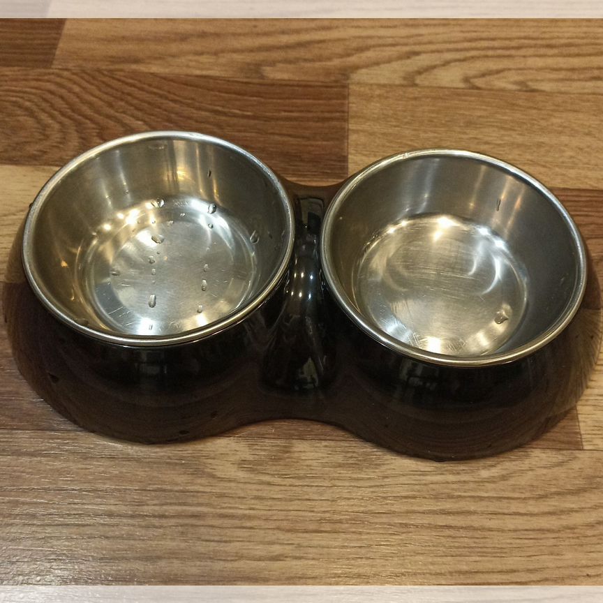 Миска для животных двойная