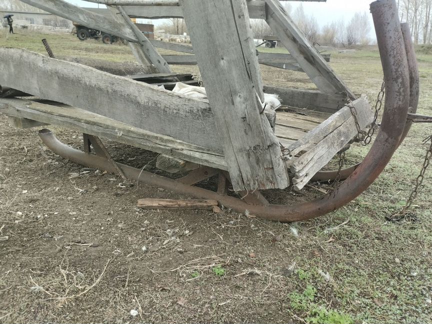 Сани для лошадей