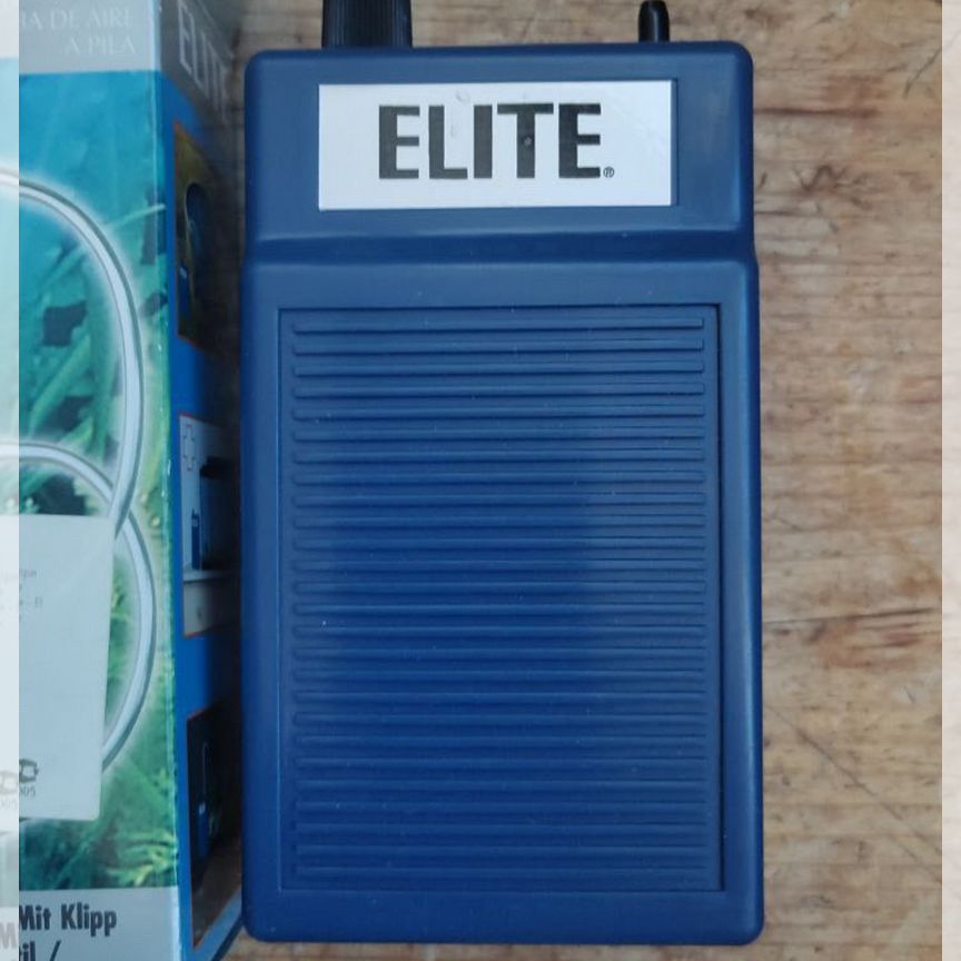 Компрессор на батарейках Hagen Elite