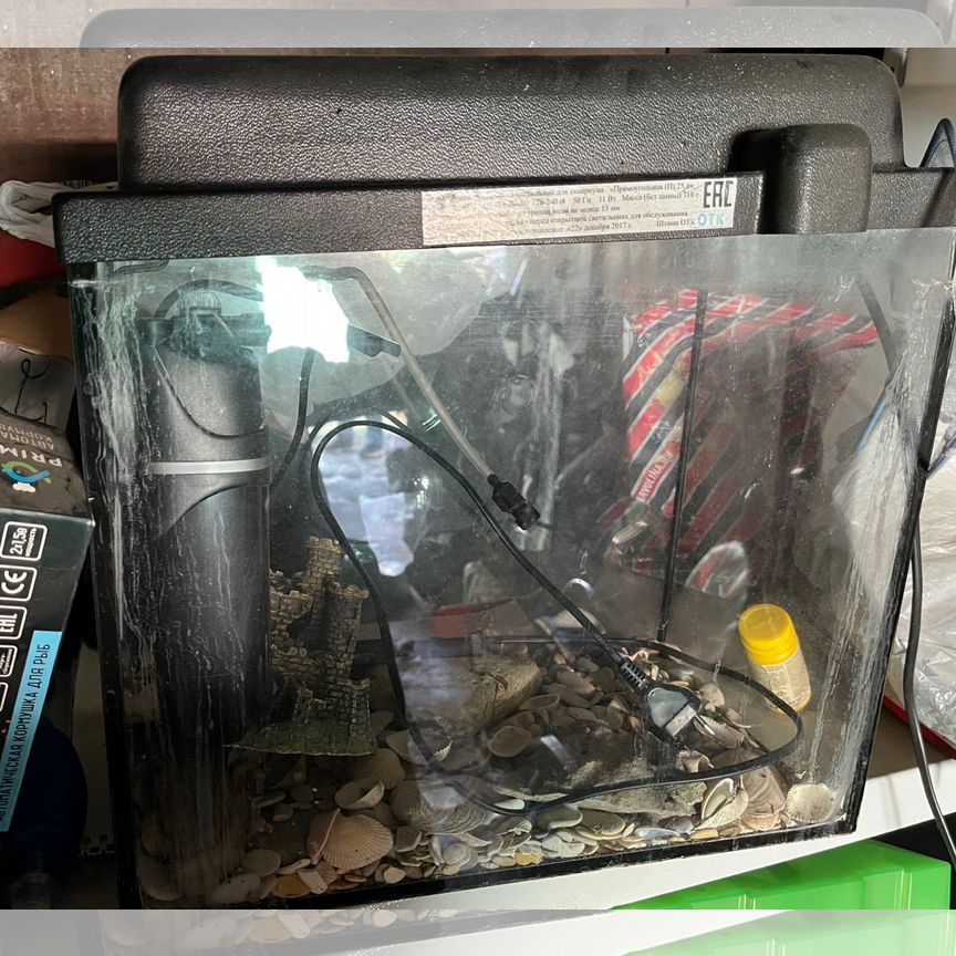 Аквариум 30 литров с фильтром и автокормушкой