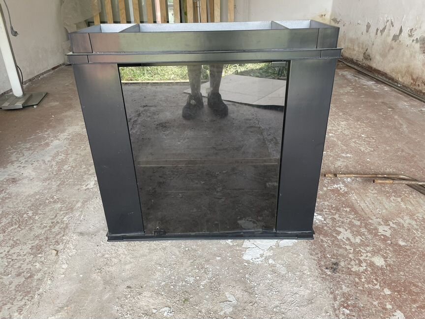 Столик для аквариума