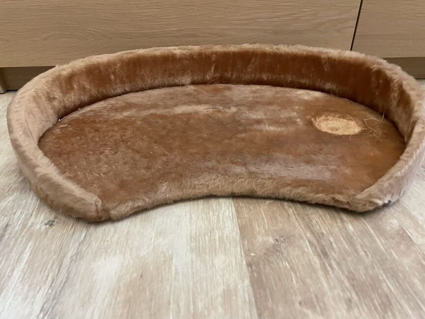 Лежанка для кошек и когтедралка