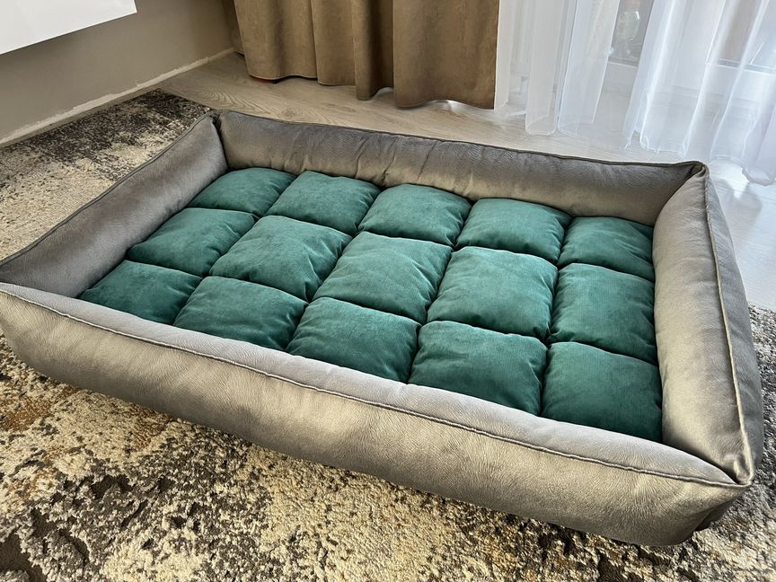 Лежанка для собак и кошек