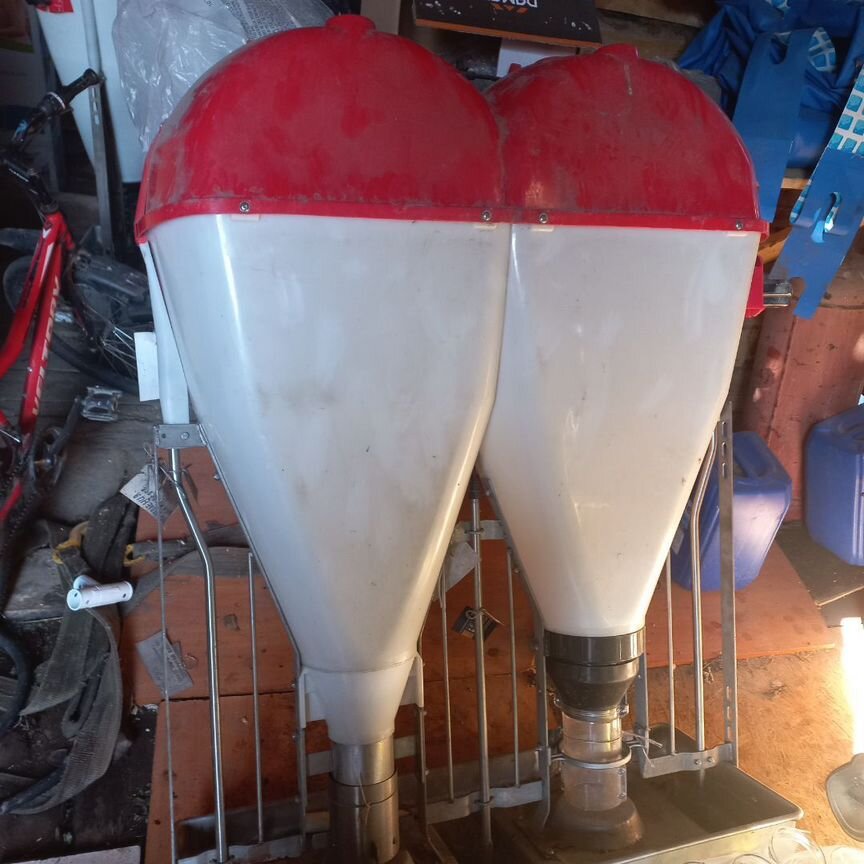 Автокормушка для поросят