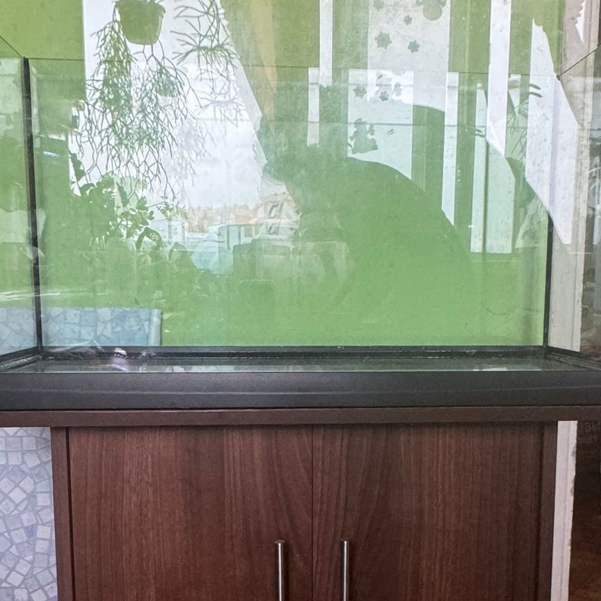 Аквариум с тумбой 120 литров